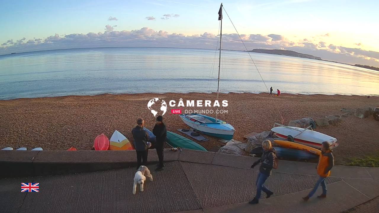 Live Webcam Overcombe Beach, Weymouth, Dorset, UK | Live webcams